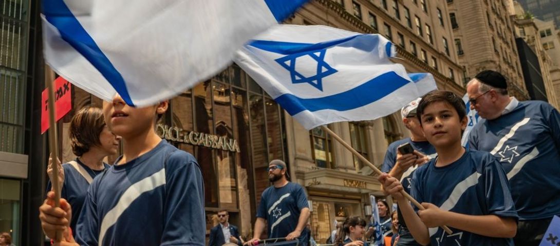 Letter | Celebrating Israel is part of Jewish education – The Forward