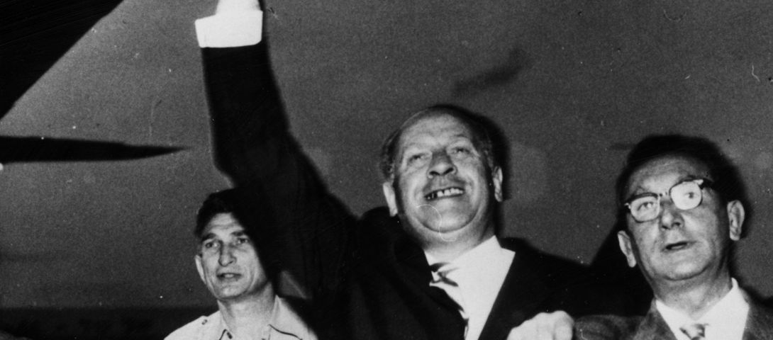 Letters From Jews On Schindler’s List To Be Auctioned – The Forward