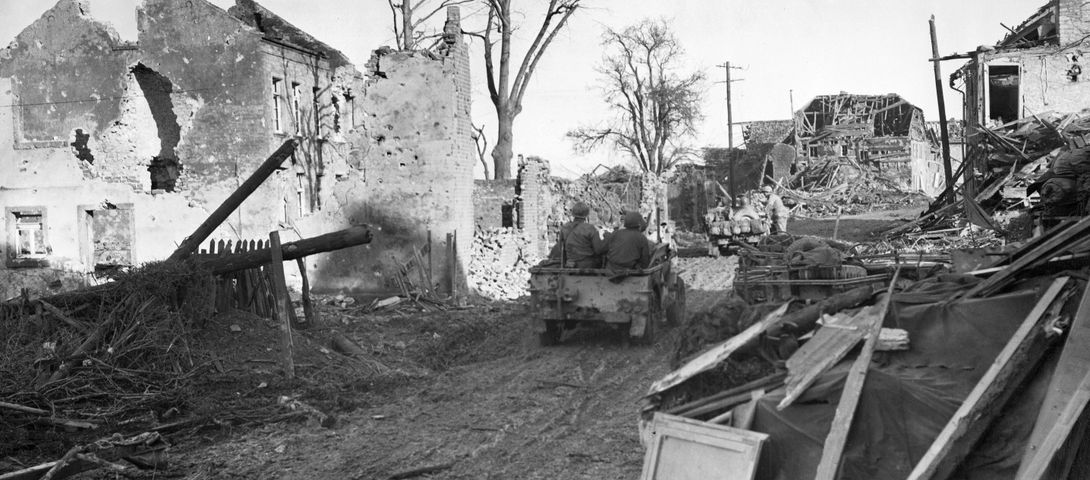 The suicide epidemic of World War II – The Forward