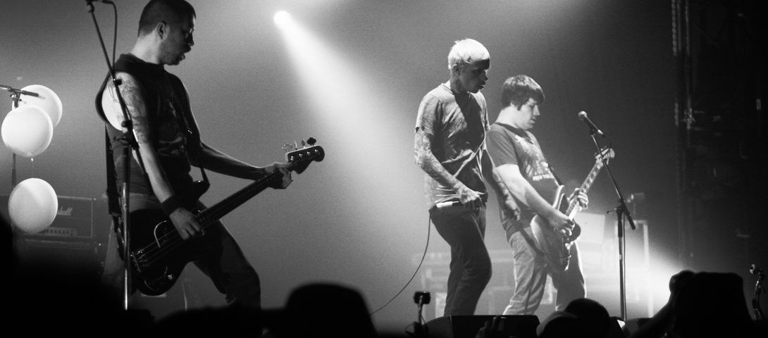 Jewish Punk Bands Hurl Gefilte Fish From Stage – The Forward