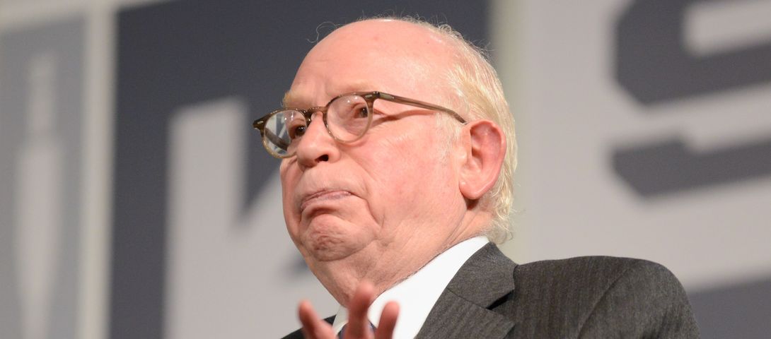 Steven Weinberg, Nobel laureate who argued with God – The Forward