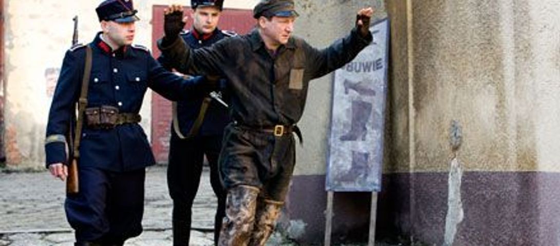 Bringing 'Darkness' To Light – The Forward