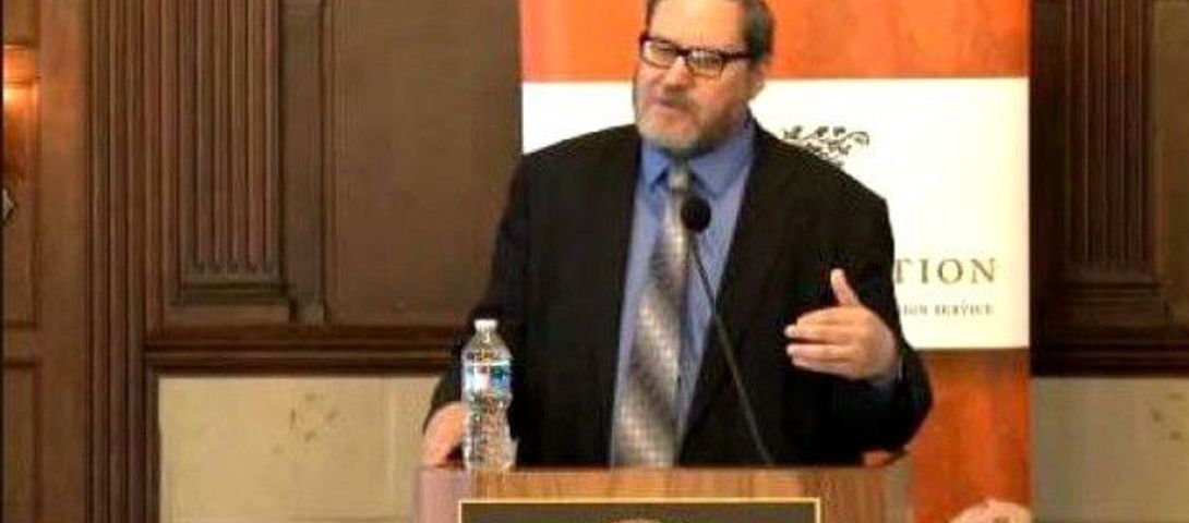 How a Stunned Synagogue Faces Up to Sins of Rabbi Barry Freundel – The ...