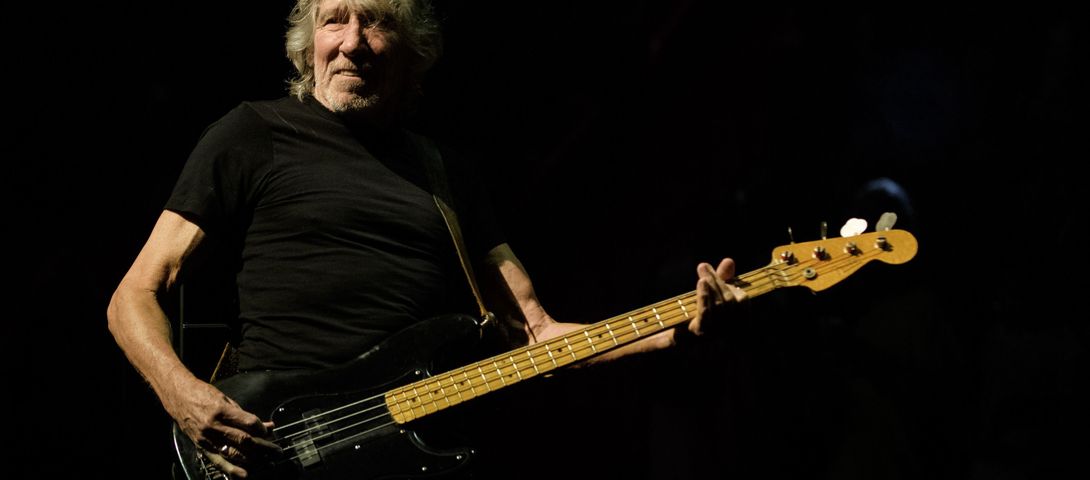 Ian Halperin Attacks Roger Water In New Documentary – The Forward