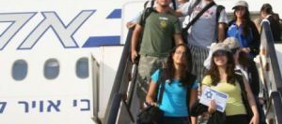 Immigrants Learn What It Takes To Make Aliyah – The Forward