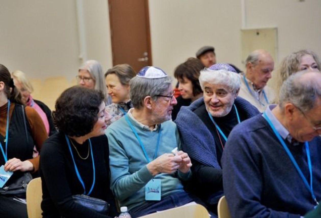 For Finland’s Jews, A Yiddish Resurgence