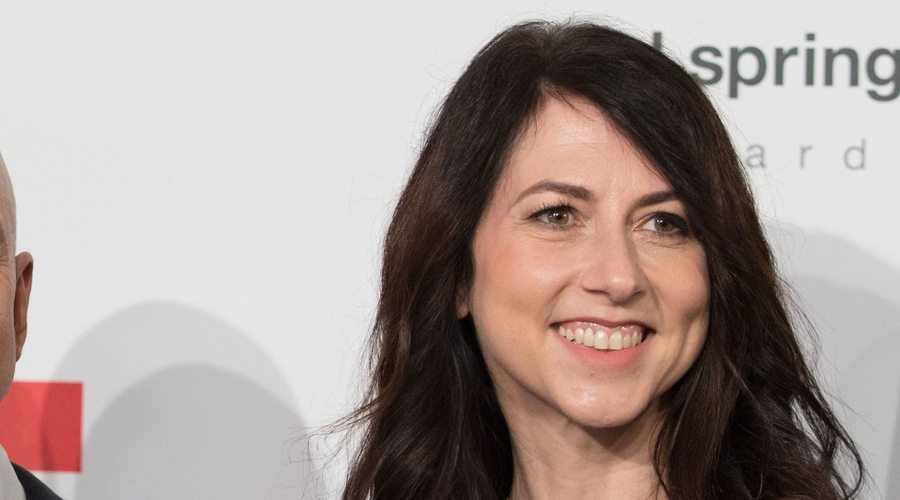 MacKenzie Scott gives $10 million to Jewish nonprofit HIAS for Ukraine ...