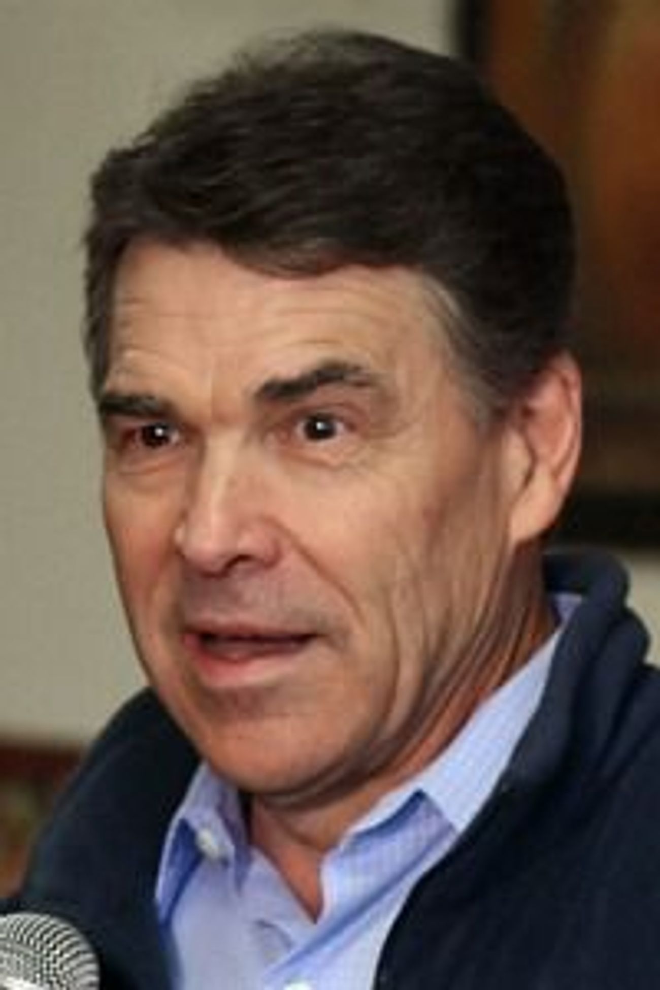 Perry Drops Out, Boosts Newt's New Surge – The Forward