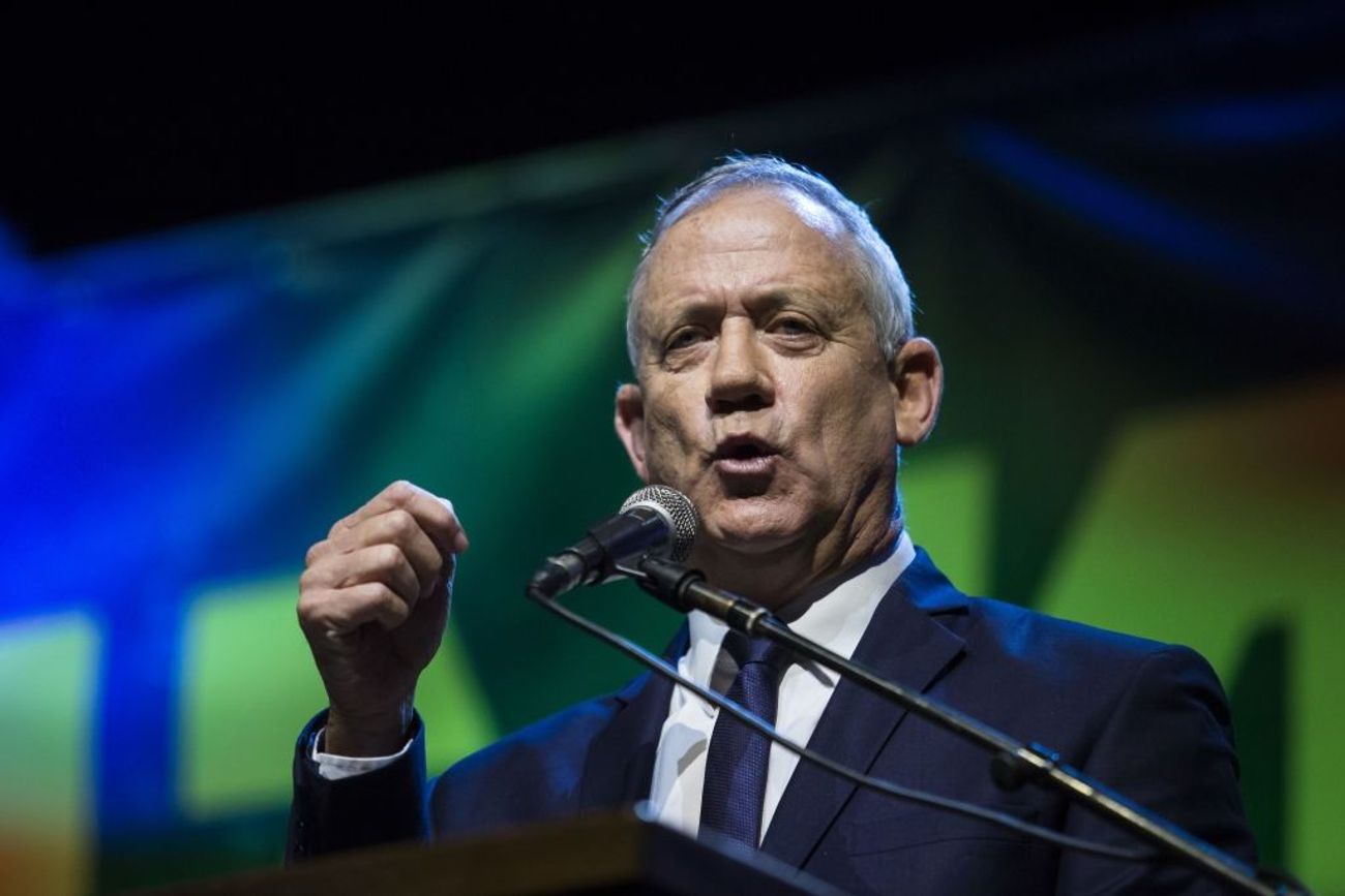 Russian Hackers Hit Benny Gantz’s Cellphone Russian Hackers Hit Benny Gantz’s Cellphone