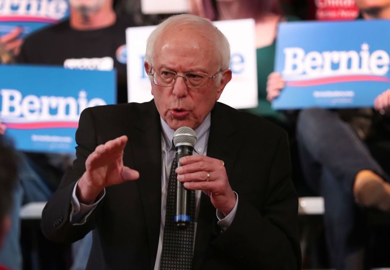Sanders’ answer on Jewish identity strikes a chord