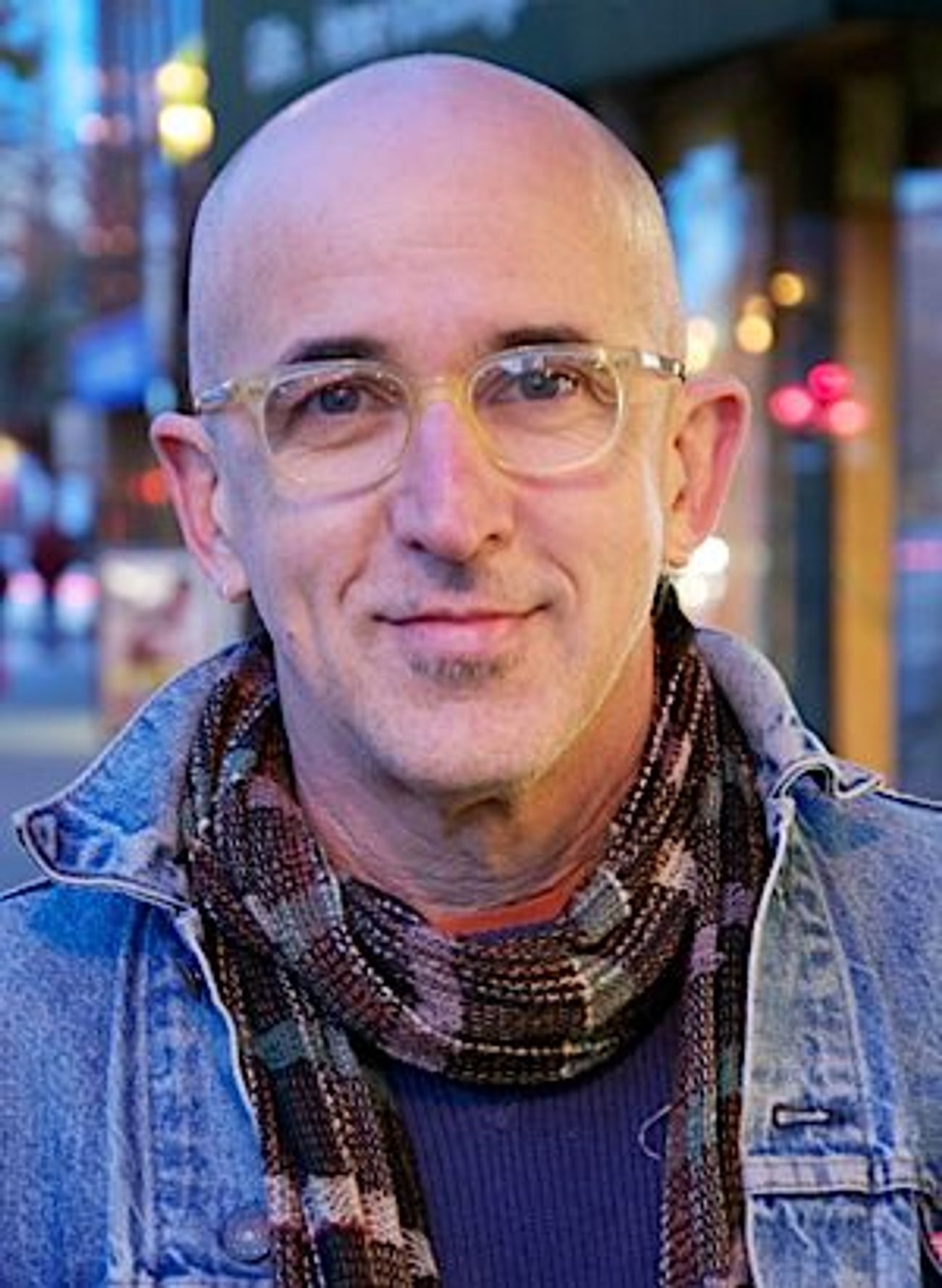 Director David Weissman on the AIDS Epidemic – The Forward