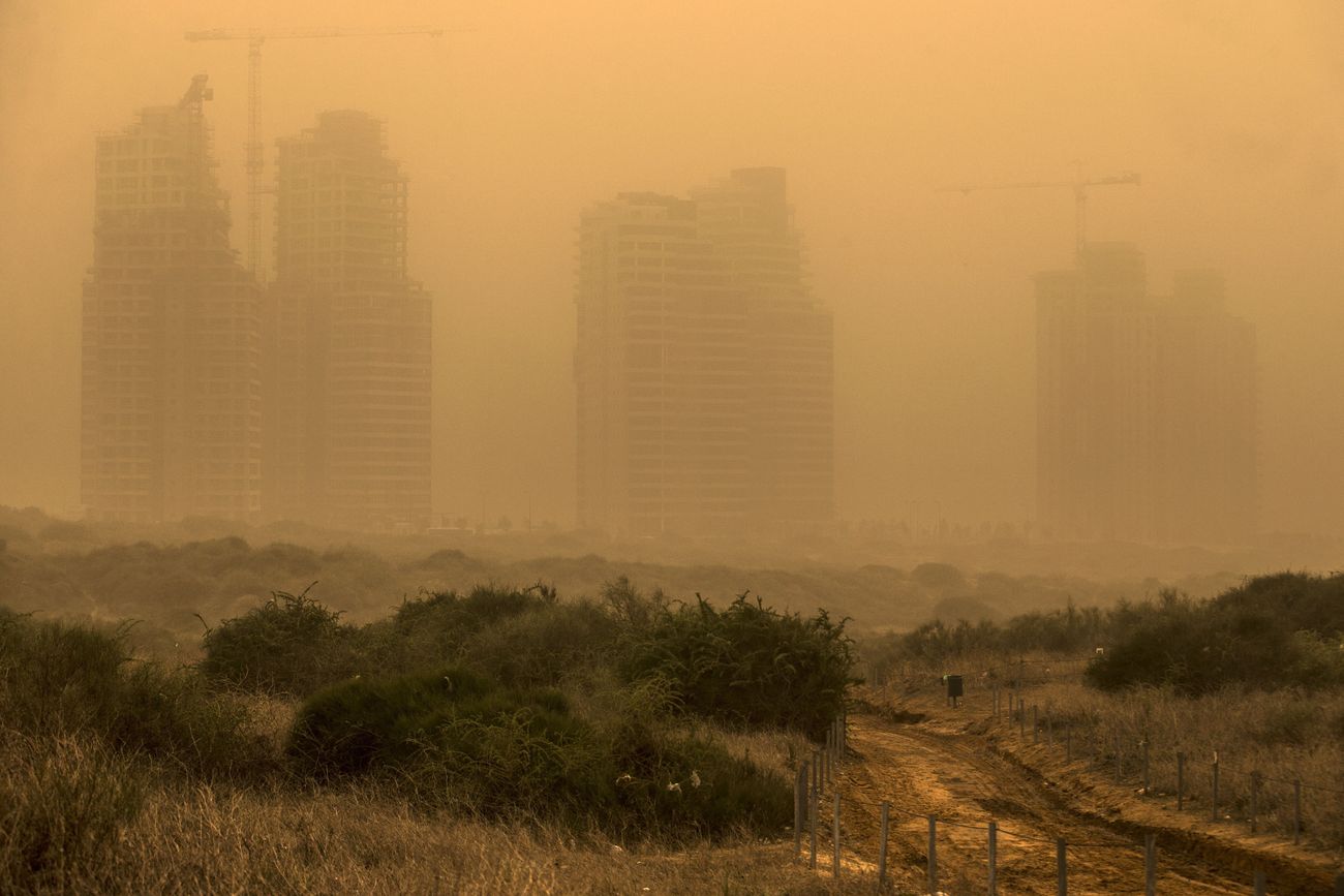 Dust Storm Blankets Israel – The Forward