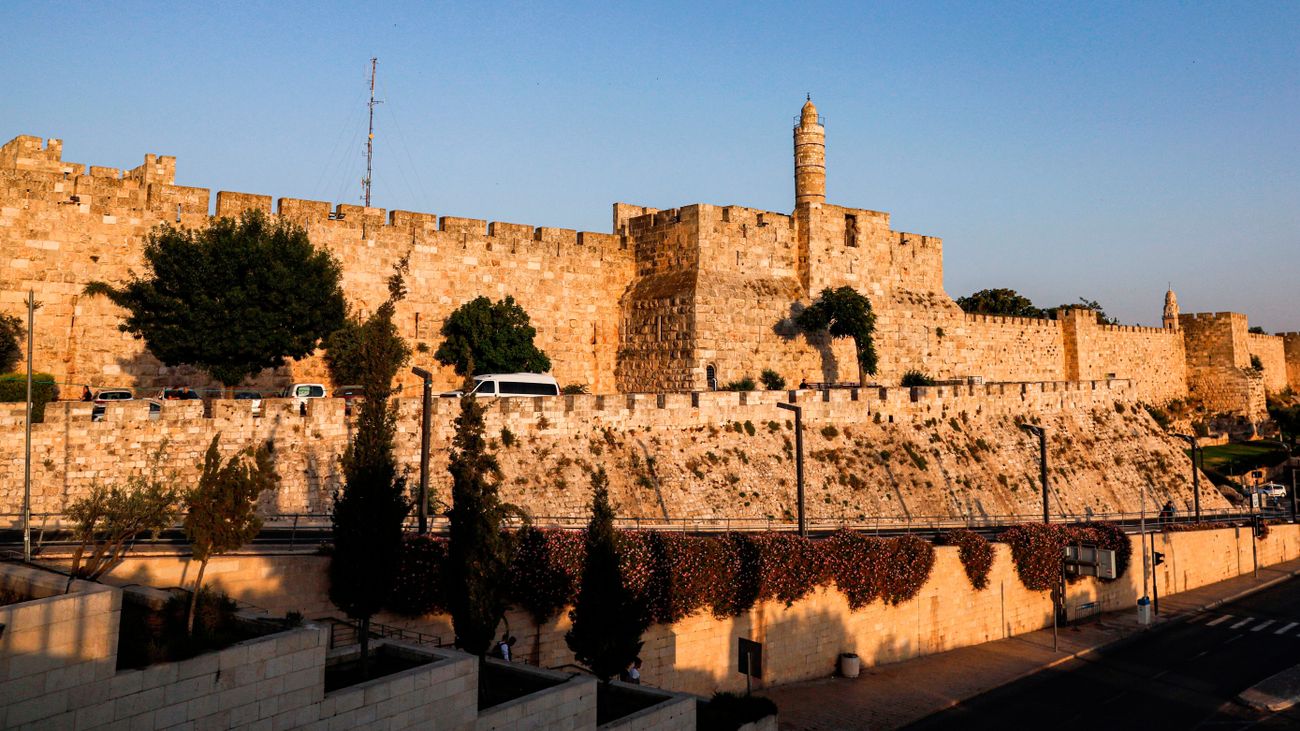 Avraham Bronstein – The Forward