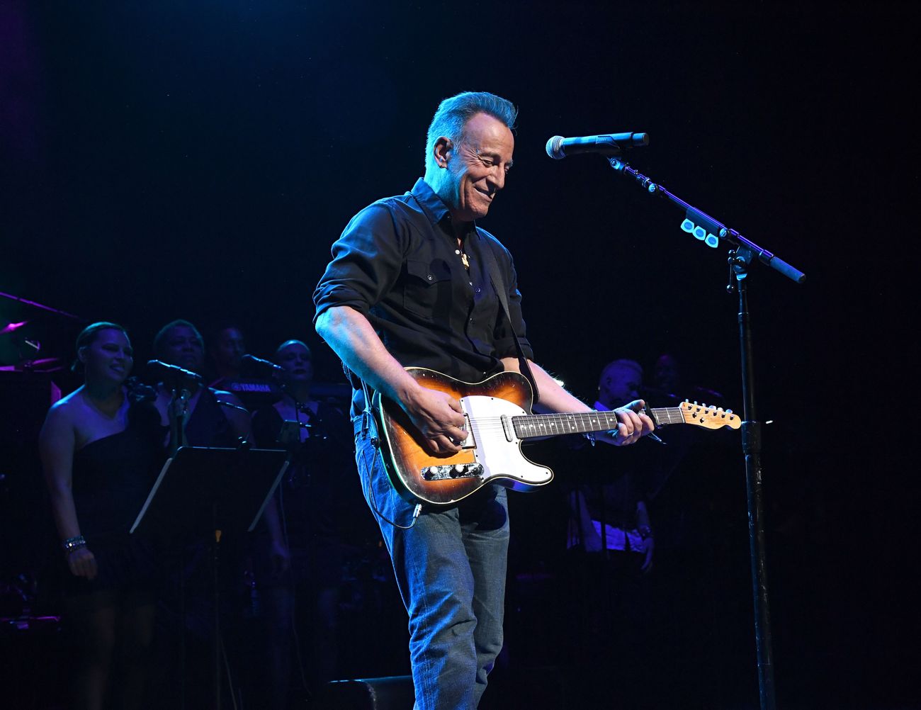 At 71, Bruce Springsteen plays the rock ‘n’ roll rebbe