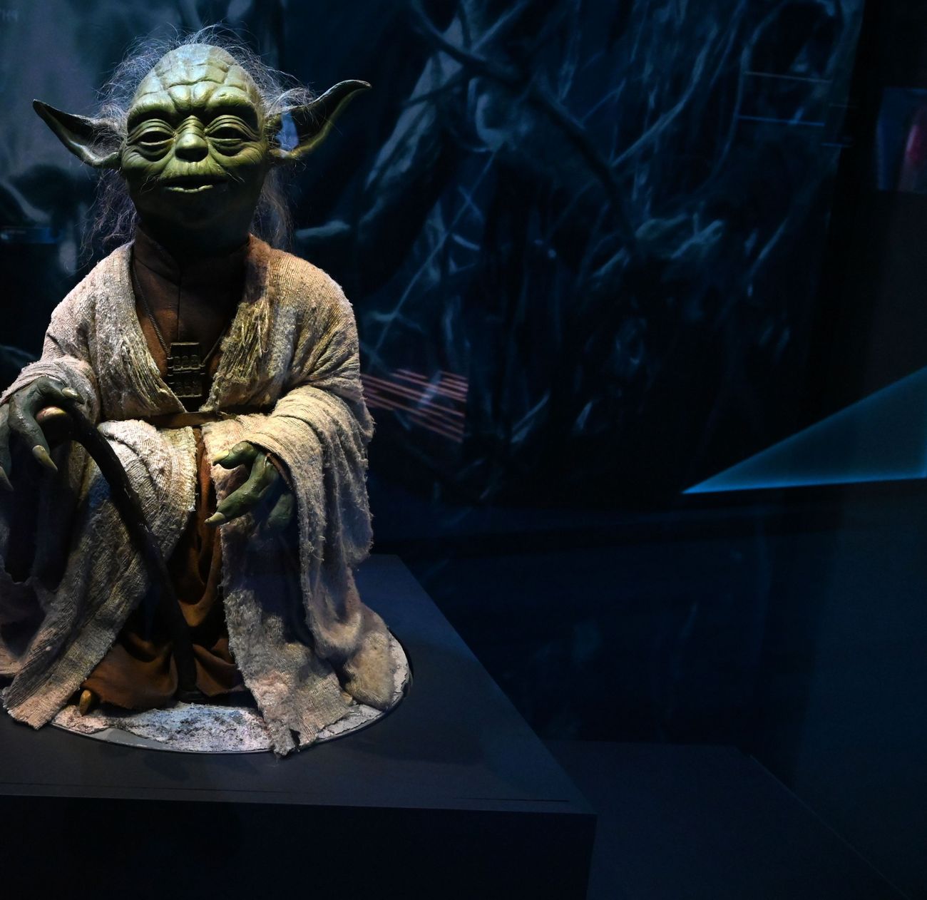 WATCH: If Yoda spoke Yiddish – The Forward