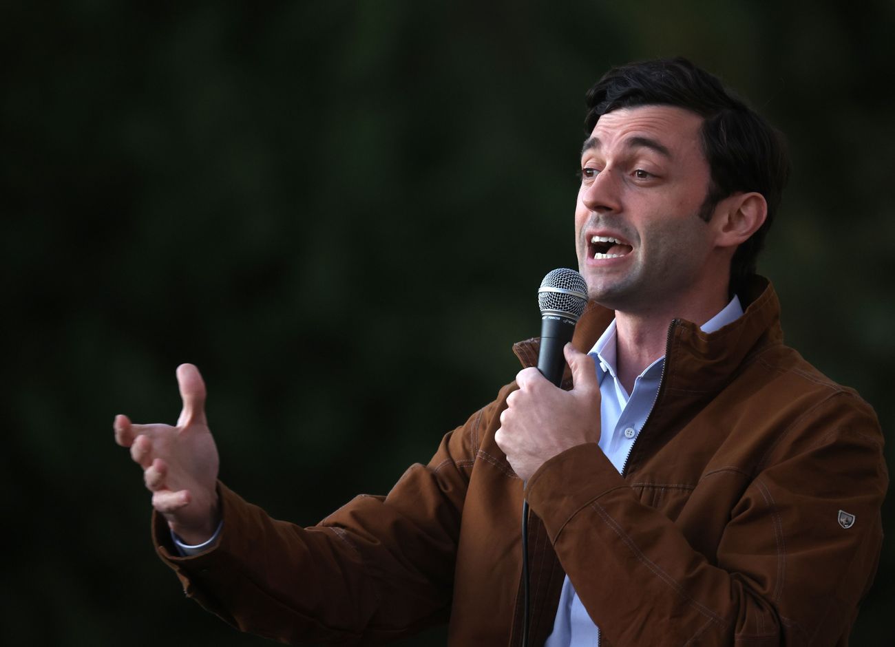 Twitter reacts to a Jewish Senator from the South