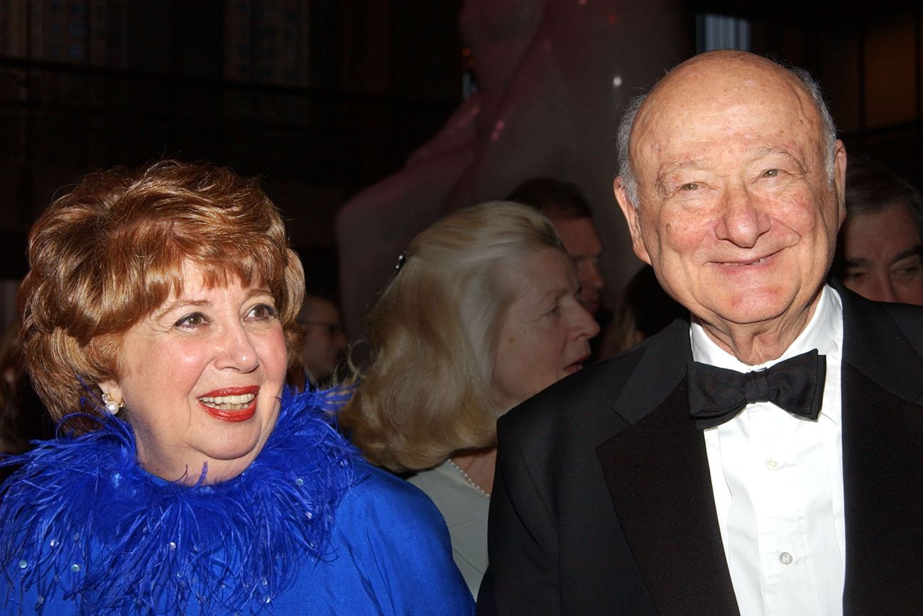 Why ‘Weiner!’ Documentary Brings Back Memories of Ed Koch – The Forward