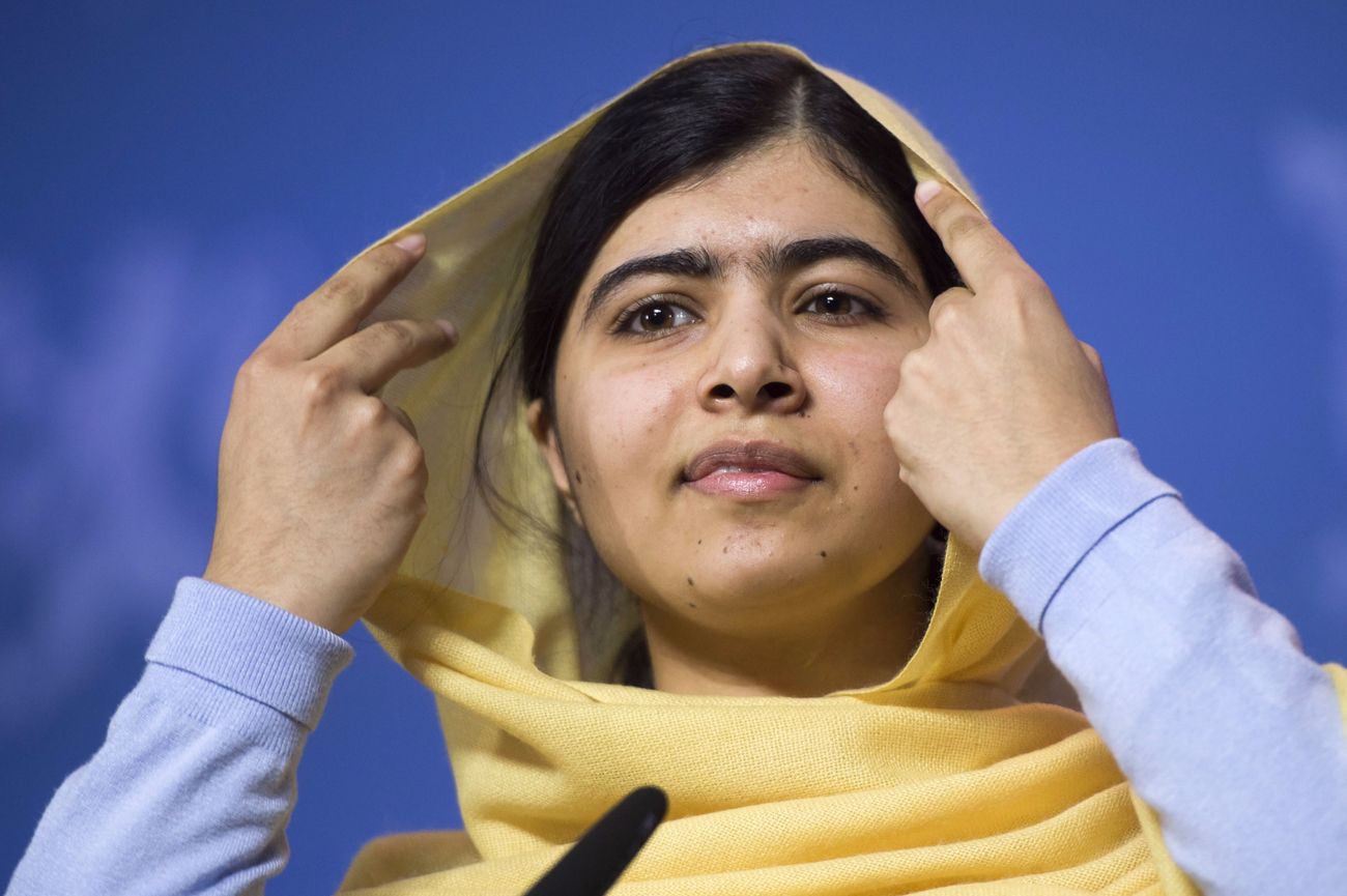 Malala visits Anne Frank house and talks Palestinians