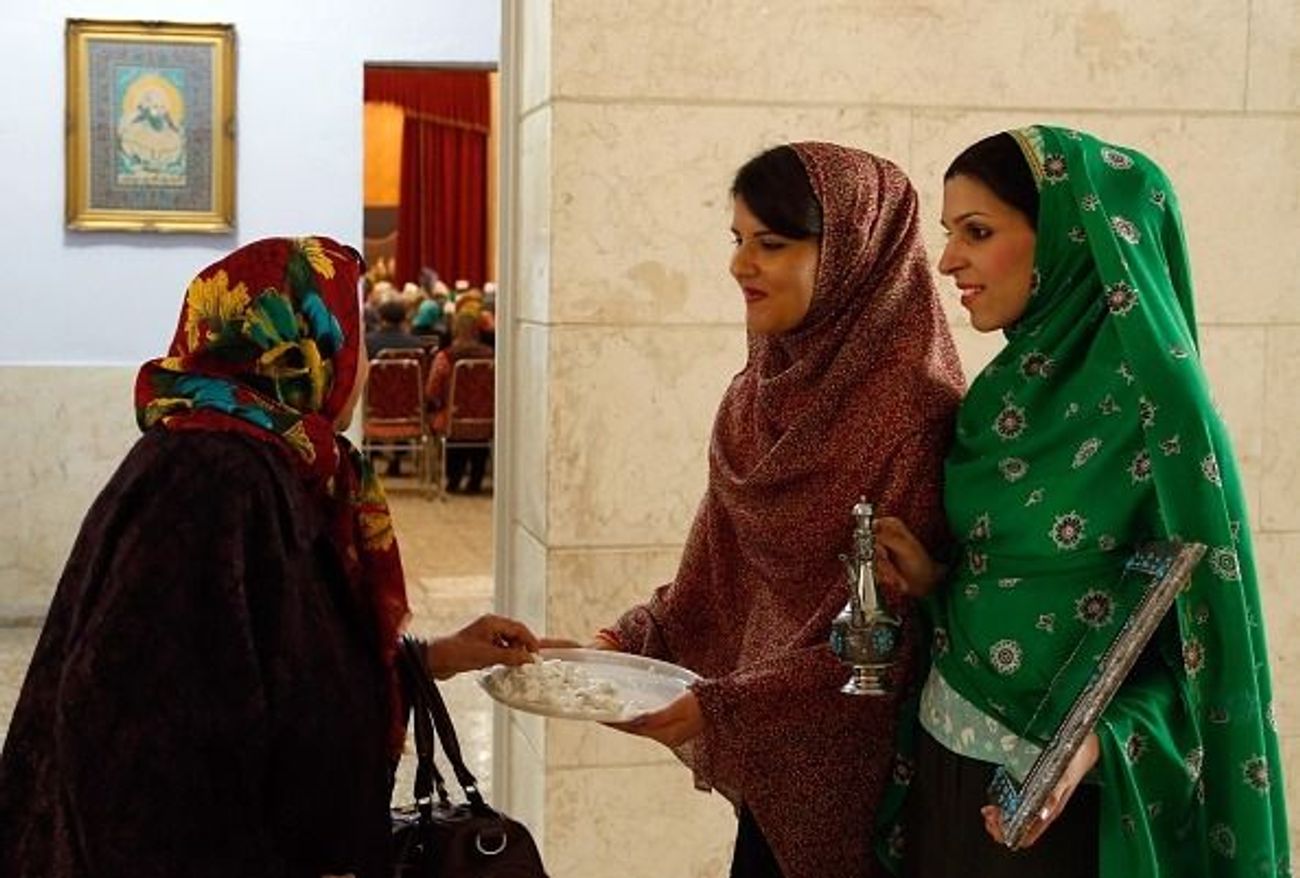 Zoroastrians Can To Travel India On Birthright Trip