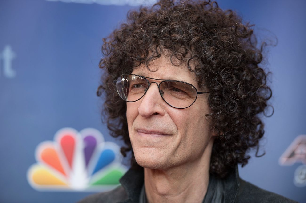 Howard Stern: “Nobody Wanted Hillary To Win More Than Donald Trump ...