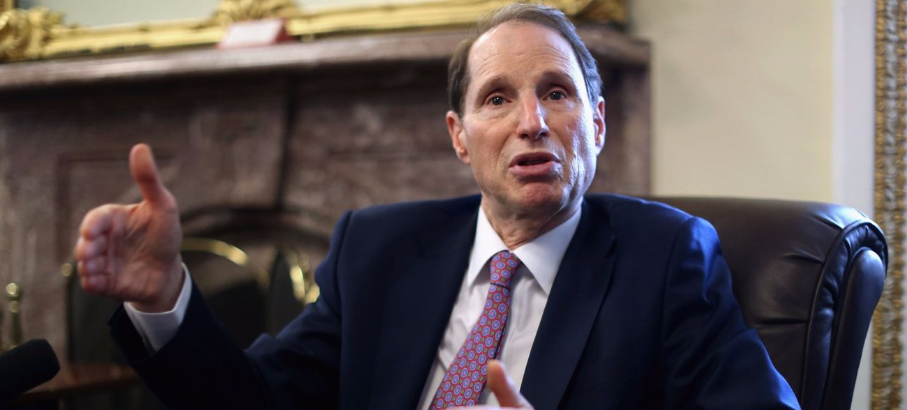 Jewish senator pans Trump immigration policy