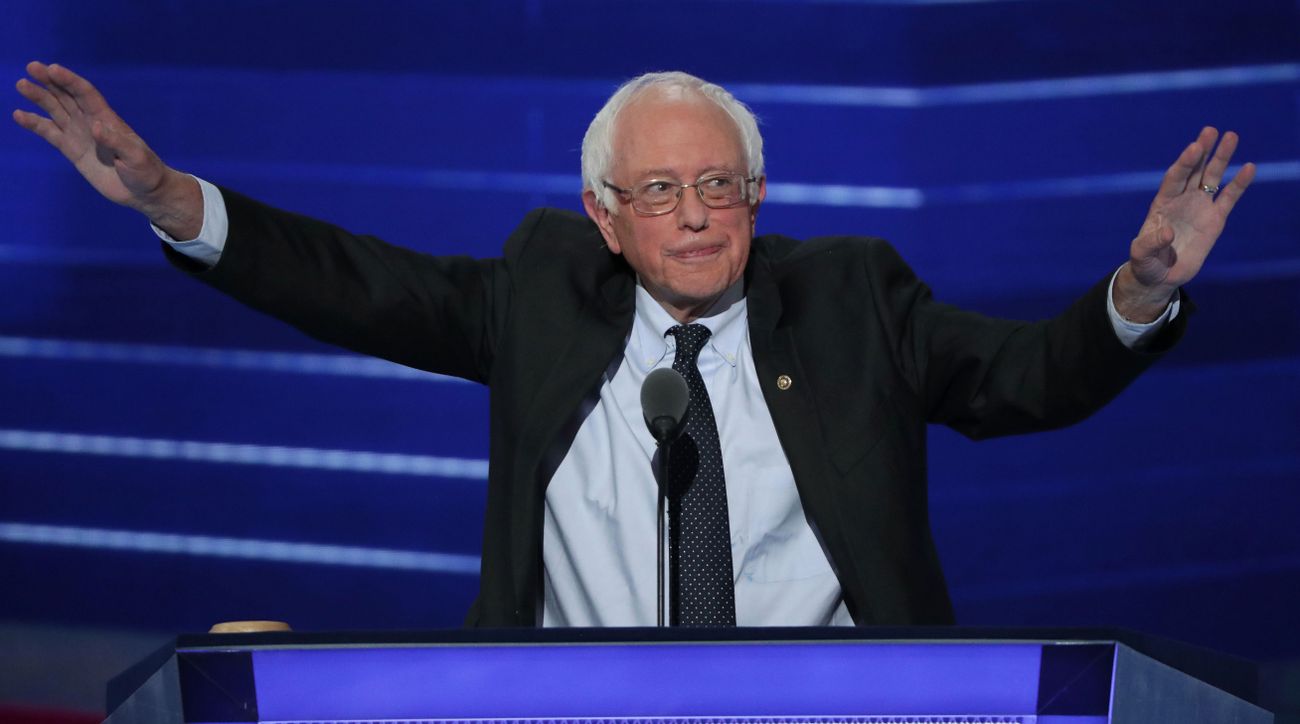 Bernie Sanders Is Suddenly A Fashion Icon — And He’s Bewildered – The ...