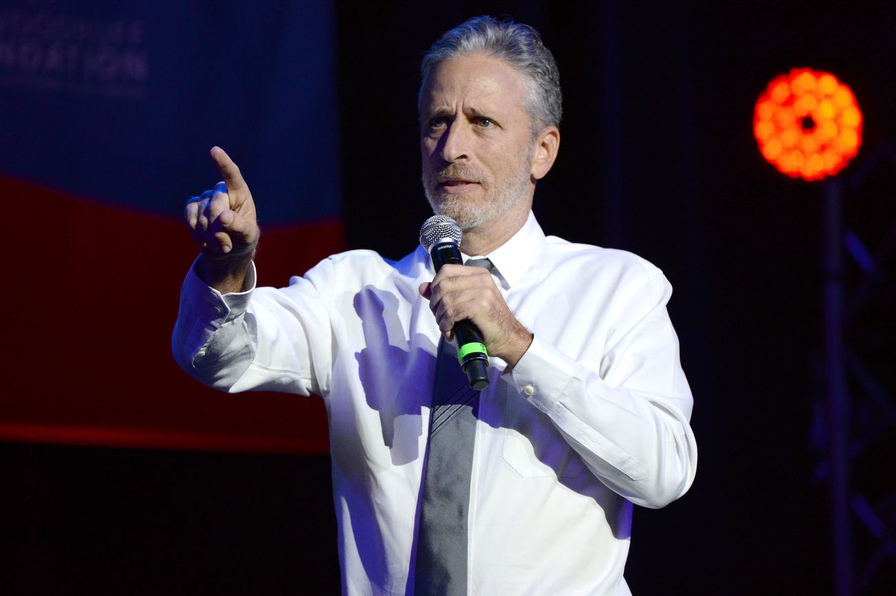 Jon Stewart To Co-Host ESPN’s ‘SportsCenter’