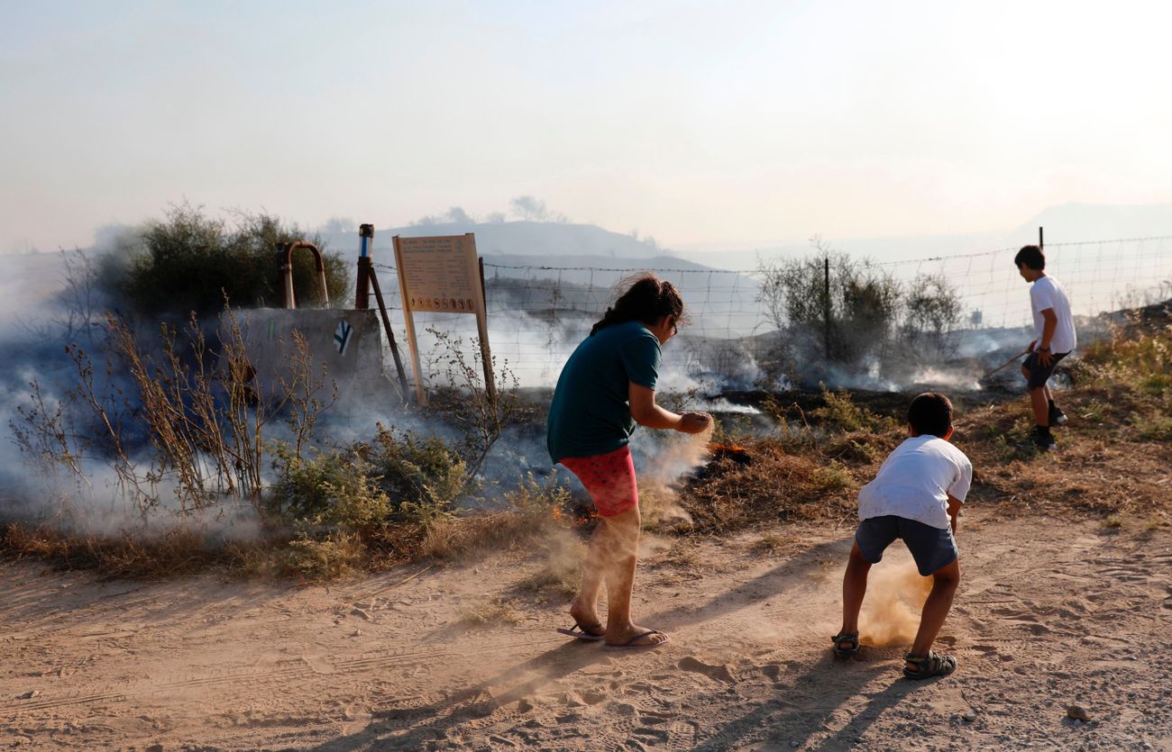 Israel Strikes Out At Gaza Fire Kites – The Forward