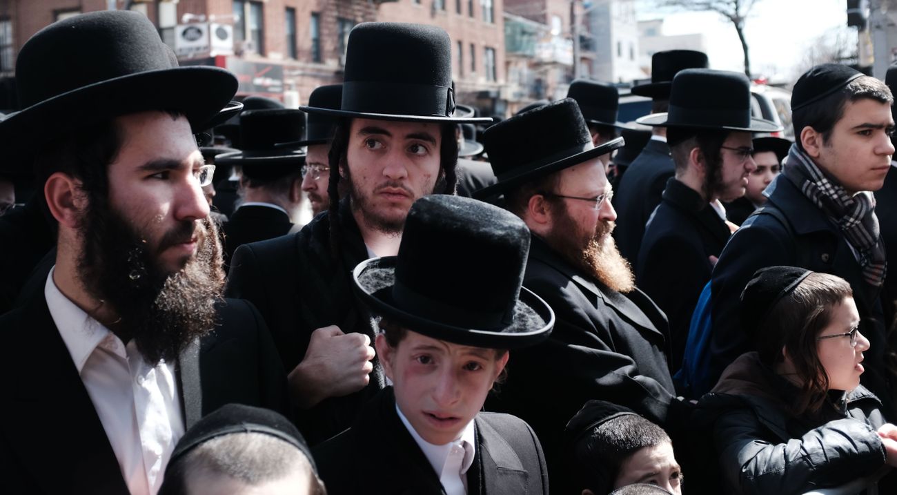This Pamphlet Fuels The Orthodox Measles Outbreak