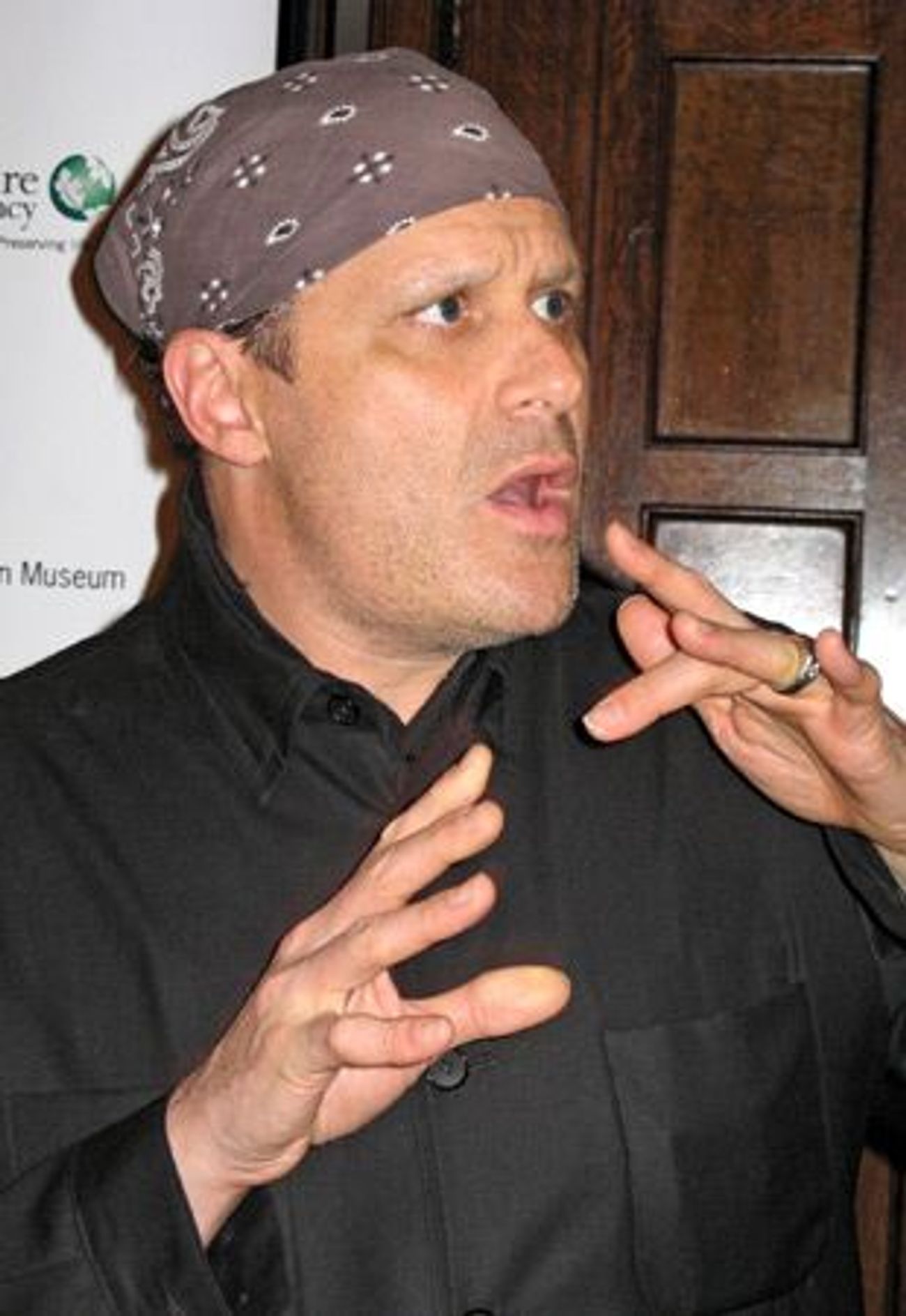 Isaac Mizrahi’s ‘Green’ Dress – The Forward