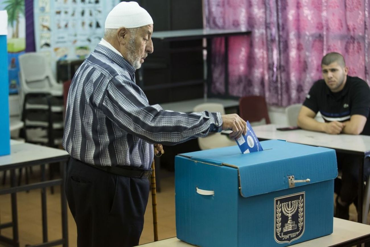 Cameras Banned From Israeli Polling Stations