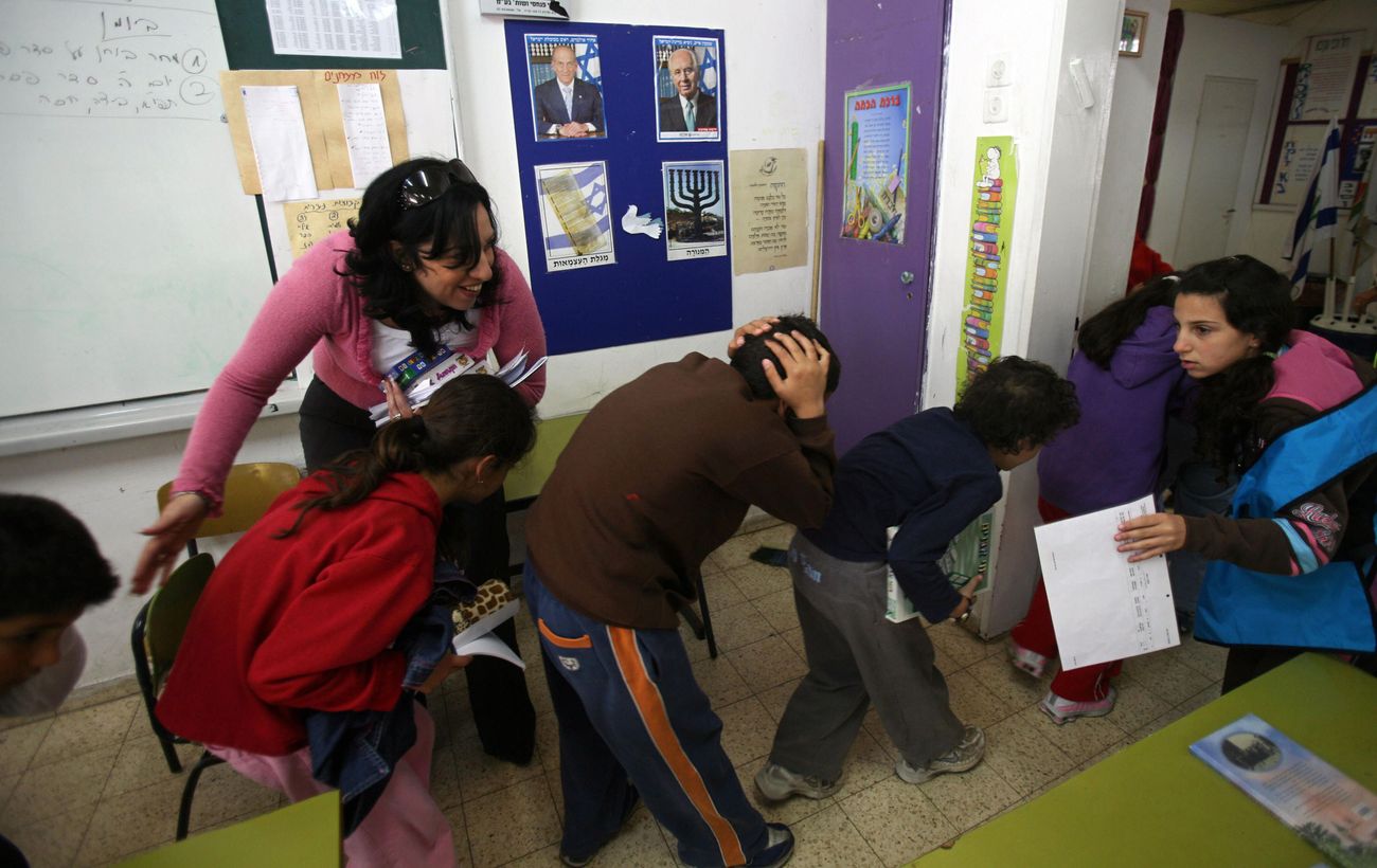 Israel Teachers Union Denies Backing Settlement Boycott – The Forward