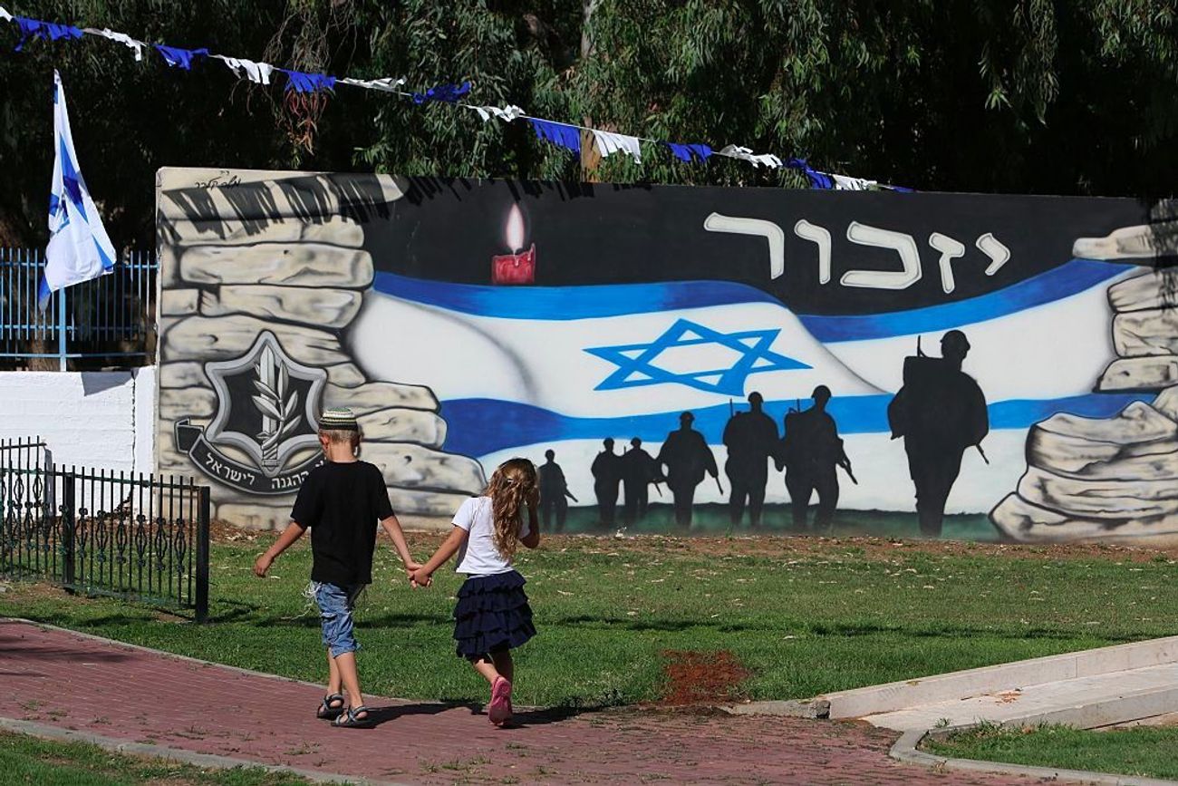 Israel To Recognize 23,477 Fallen on Memorial Day – The Forward