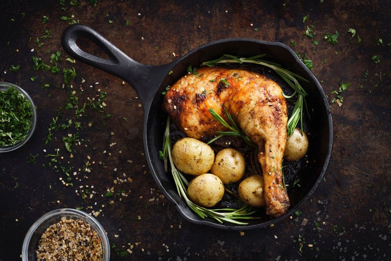 ‘Mom’s kitchen smelled of fresh cooking and cigarettes,’ an ode to my ...