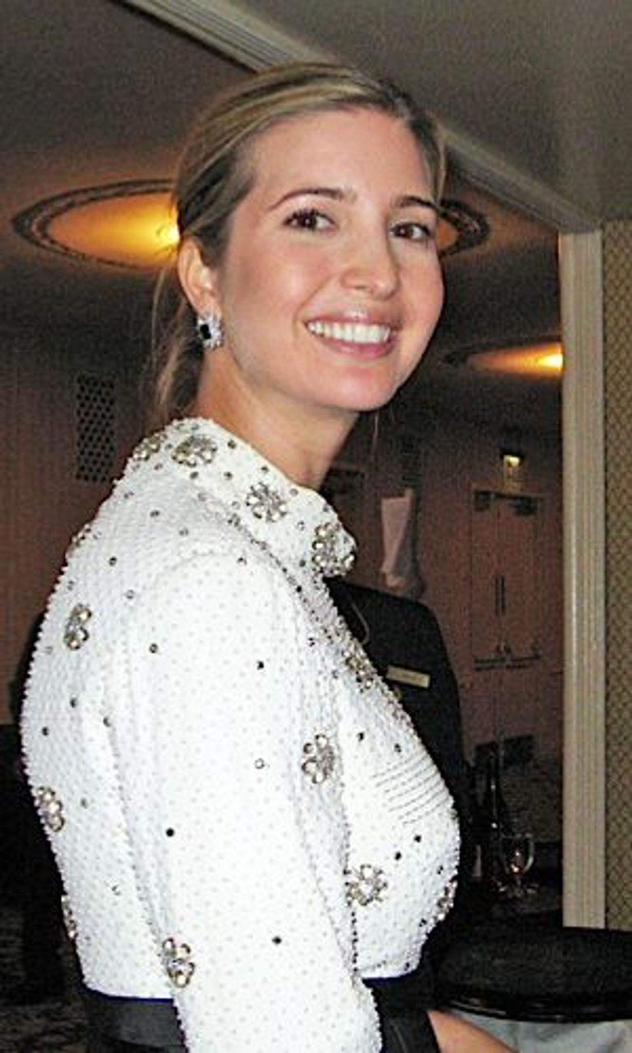 Masha Leon: Newark Mayor Cory Booker Talks Talmud at Yeshiva University ...