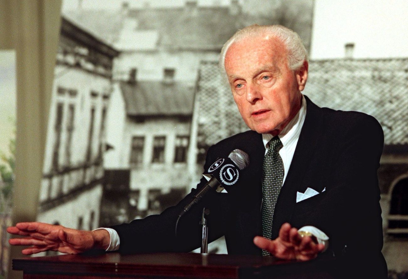 Budapest Promenade Named For Late U.S. Rep. and Holocaut Survivor Tom ...