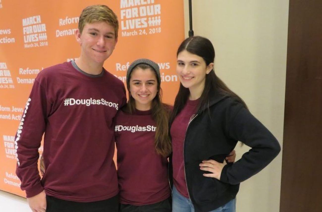 Jewish Students Join Gun March From Across The Country