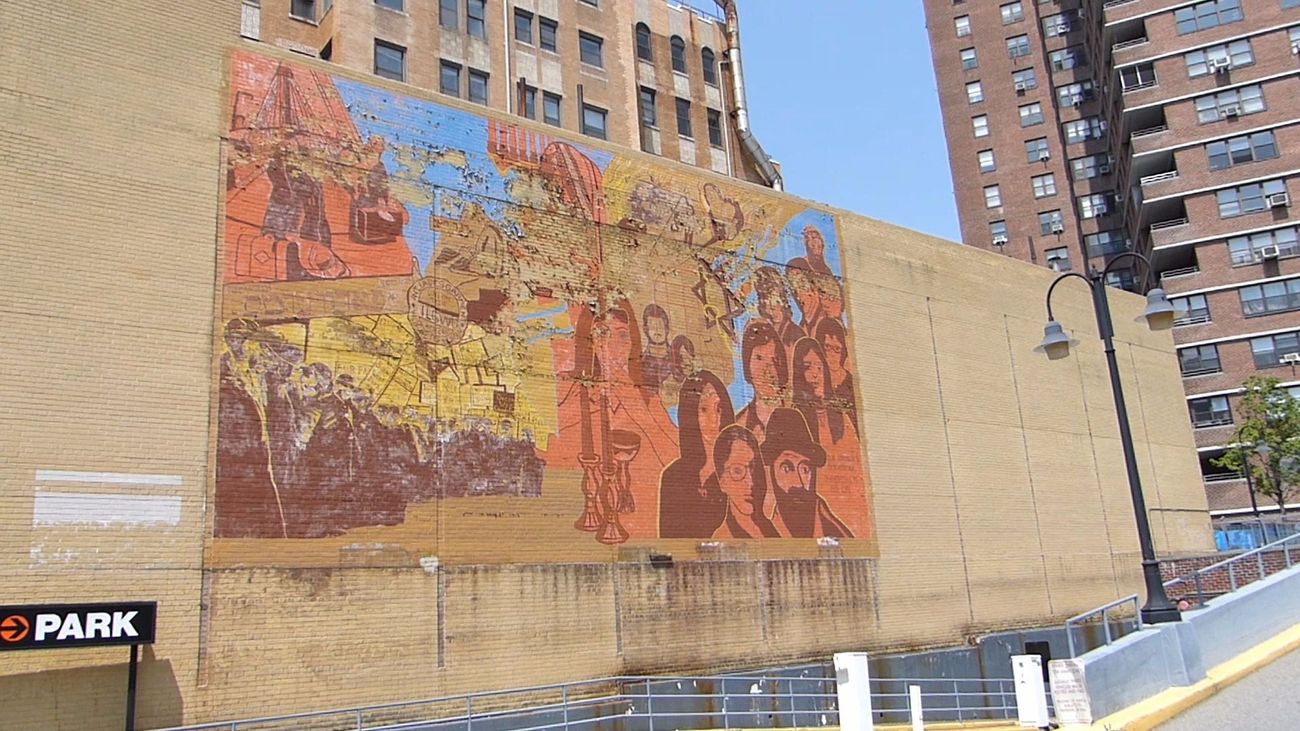 This Might Be Your Last Chance To See This Mural – The Forward