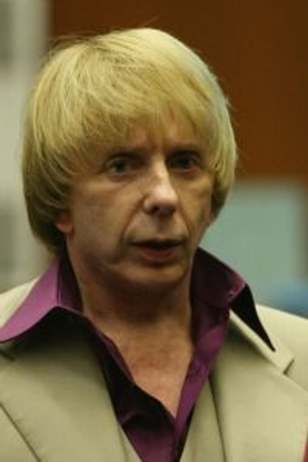 Phil Spector Brings Legends Together – The Forward