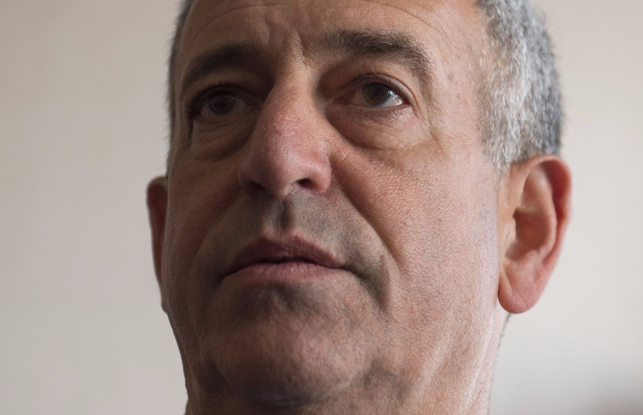 Russ Feingold Battles To Hold Lead in Hot Comeback Senate Race – The ...