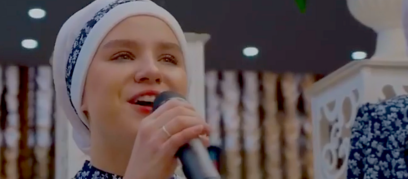 Birobidzhan chorus sings a popular Russian song in Yiddish – The Forward