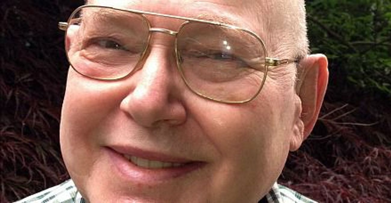 From Awkward Fat Kid to Confident Gay Activist – The Forward