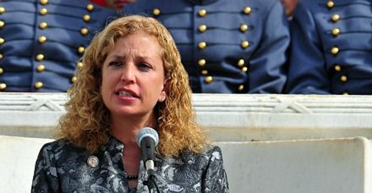 Suspicious Package At Debbie Wasserman Schultz’s Office