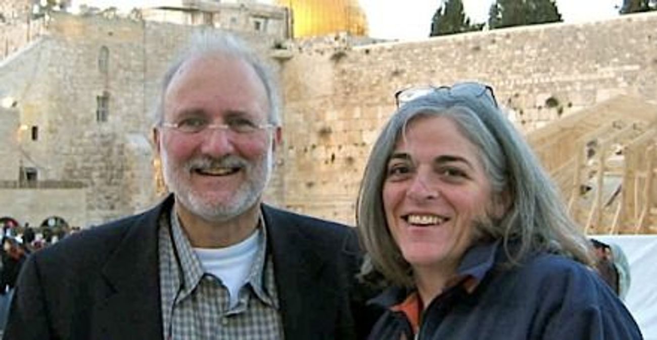 For Jews, Gross Case is Complicated – The Forward