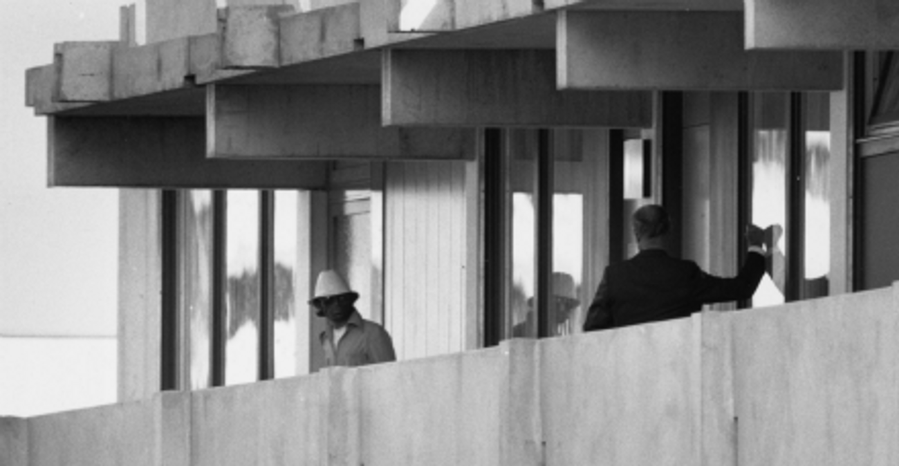 Jessica Apple – The Forward