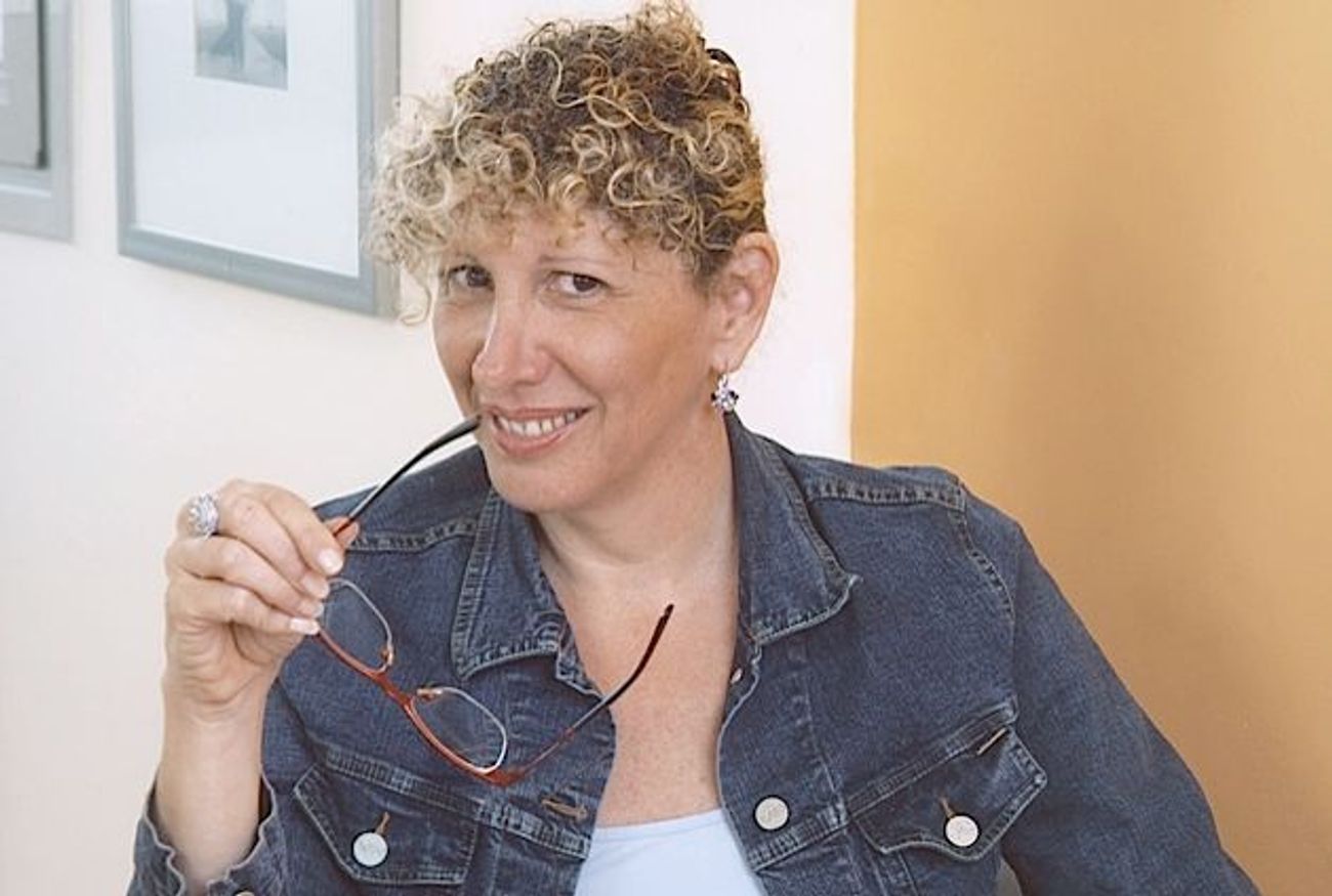 Lizzie Doron, Novelist of Tel Aviv’s Bitzaron – The Forward