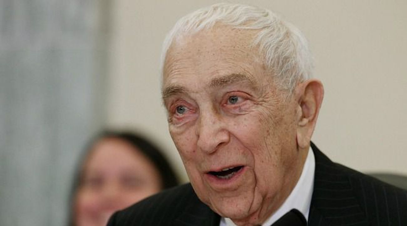 Sen. Frank Lautenberg Dies at 89 – The Forward