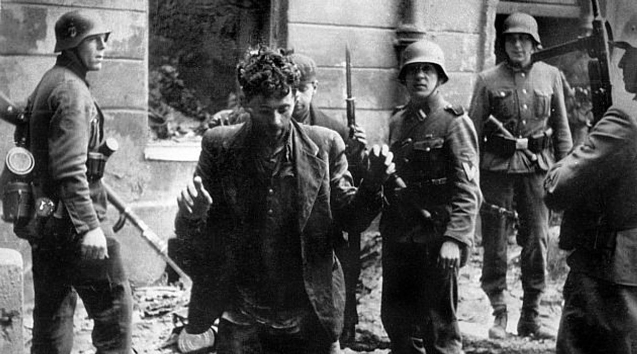 Nazi Killer Found After Hiding in Plain Sight – The Forward