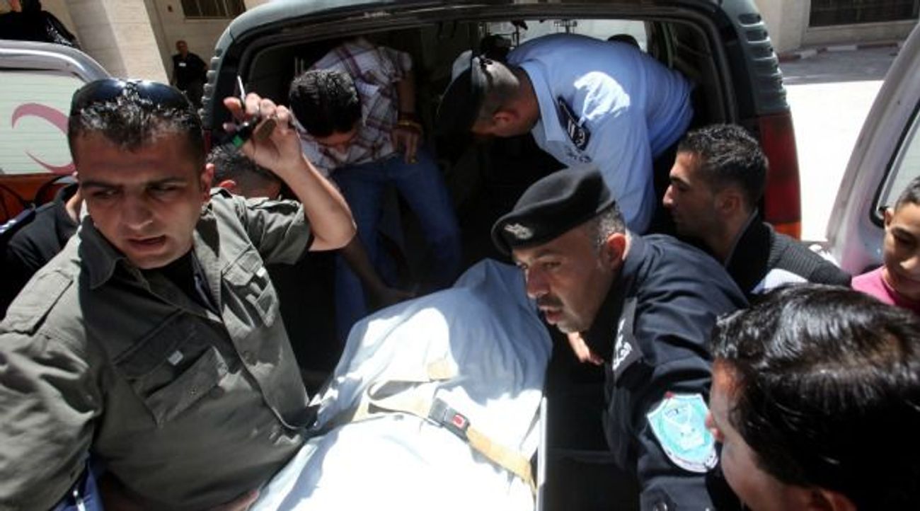 Israeli Troops Kill Palestinian West Bank Teenager – The Forward Israeli Troops Kill Palestinian West Bank Teenager – The Forward