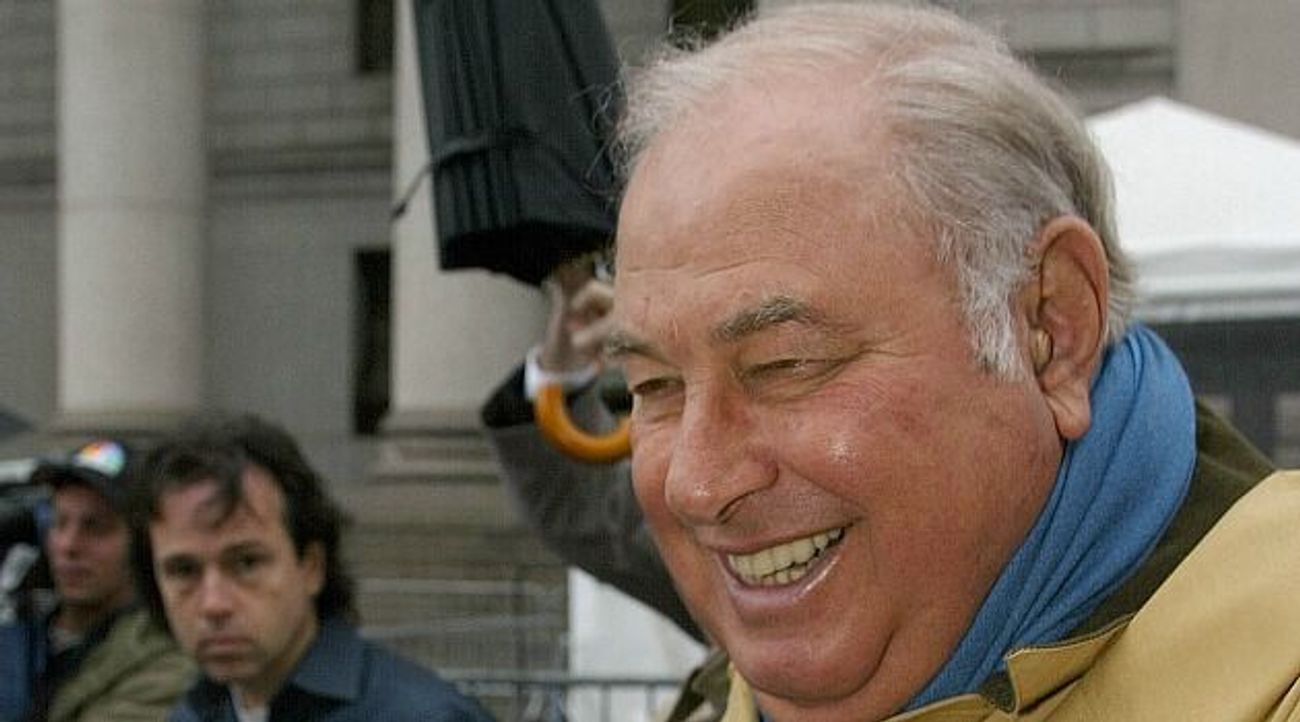 Alfred Taubman, Mall Mogul and Philanthropist, Dies at 91 – The Forward